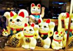 Maneki-Neko, el legendario gato de la suerte que saluda | Grandes Medios